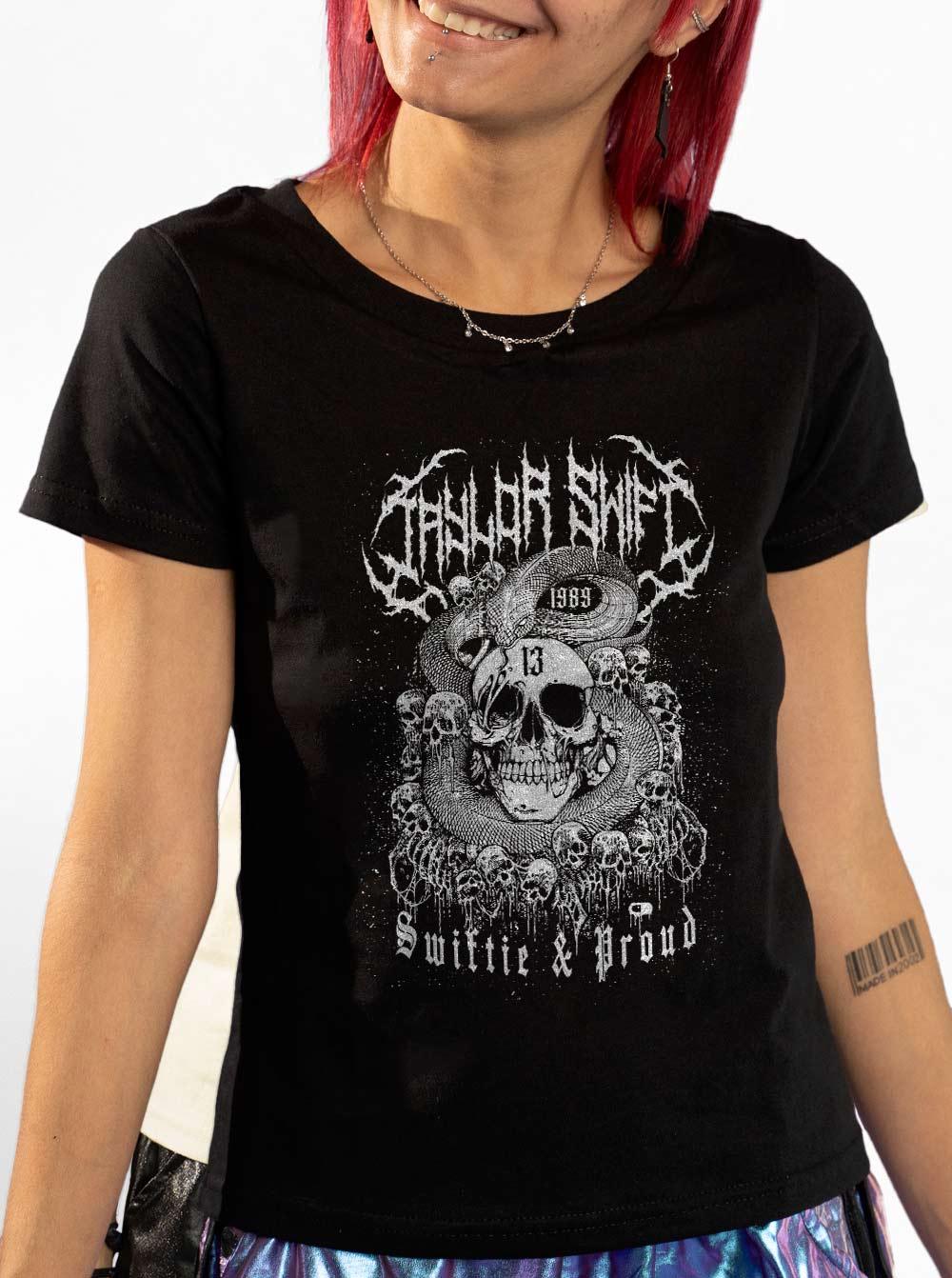 Baby Look Taylor Swift Death Metal – Cápsula Shop